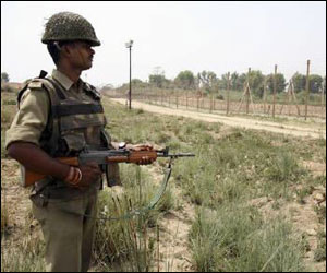 Poonch encounter enters day 5 | News Archive News - The Indian Express