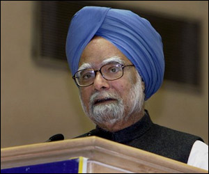 Manmohan to undergo heart surgery,Pranab to officiate | India News ...