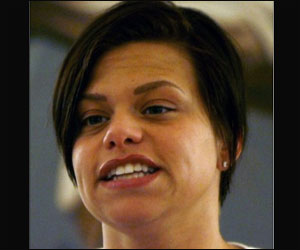Jade Goody secures wedding deal for £ 700,000 | Entertainment-others ...