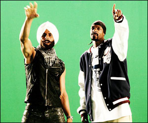 ‘Singh Is Kinng’ team arrives again,though separately | Entertainment ...