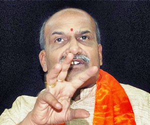 Goa Home Minister dares Mutalik to enter Goa | India News - The Indian ...