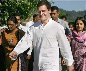 ‘Aam aadmi’ Rahul in Gandhi land | Political Pulse News - The Indian ...