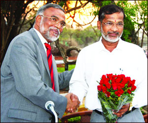 Arun Adsool is new pro V-C of UoP | Pune News - The Indian Express