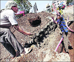 Games end,digging endless | Pune News - The Indian Express