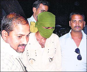 Pakistan spy passing Army data to ISI arrested | Cities News - The ...