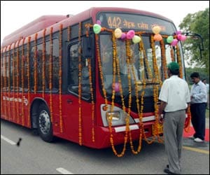 24-hour bus service from Delhi airport to city | India News - The ...