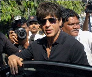 Prophet comment controversy: SRK says ‘writing error’ | Entertainment ...