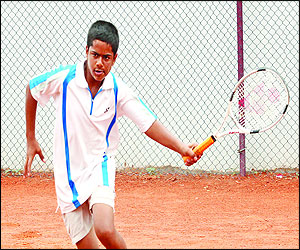 Bhatti claims maiden title | Ludhiana News - The Indian Express