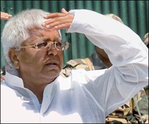 Lalu raps Bihar CM over stripping of woman in Patna | India News - The ...