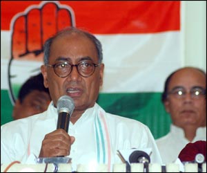Mayawati not aware of ground realities in UP: Digvijay | India News ...