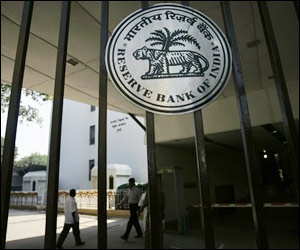Four notes out of a million notes are fake: RBI | India News - The ...