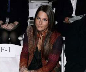 Spitzer’s call girl Ashley Dupre walks runway at NY Fashion Week | News ...