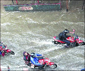 Erratic weather blamed on global warming | Mumbai News - The Indian Express