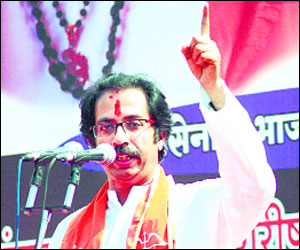 After attack on Bhosale,Uddhav points fingers at ruling alliance | Pune ...