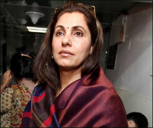 Dimple Kapadia wanted to be a ‘car racer’! | Entertainment-others News ...