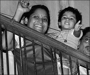 Family thanks Kishenji as cop walks free | Kolkata News - The Indian ...