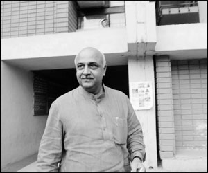 SIT questions ex-minister I K Jadeja in connection with 2002 riots ...