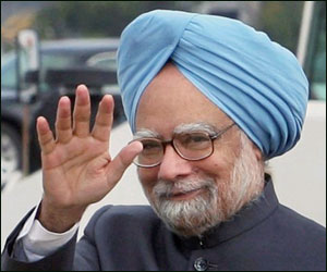 India attaches high priority to its ties with US: Manmohan | India News ...