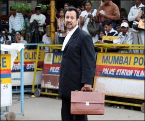 Abbas Kazmi to stay on as Kasab’s lawyer | India News - The Indian Express
