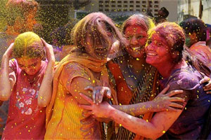 Holi celebrated across country with fun and frolic | India News - The ...