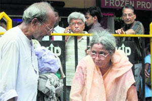 Fortune smiles on some,tragedy sinks in for others | Kolkata News - The ...