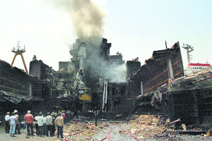 Fire guts boat at yard,close to docks where ship fire killed 800 ...