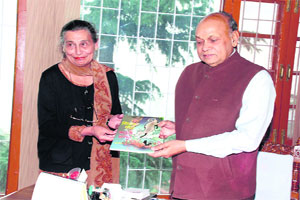 Indu Ranchan s fifth book released | Chandigarh News - The Indian Express