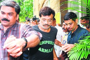 Dossa to get panel lawyer,says MoS behind murder bid charge | Mumbai ...