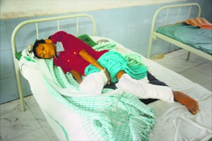 Runaway child loses leg under train | Ahmedabad News - The Indian Express