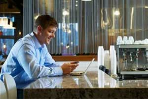 Office workers spend 6 hours in a week surfing Internet | Lifestyle ...