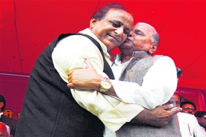 Azam Khan returns to SP | Lucknow News - The Indian Express