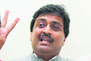 Chavan asked to be sober in his expressions | India News - The Indian ...