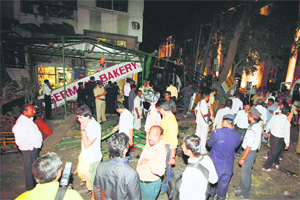 Bakery blast: ATS to issue warrant against 6 absconding suspects | Pune ...