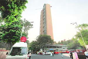 Road near Adarsh narrowed despite warning by agencies | Cities News ...