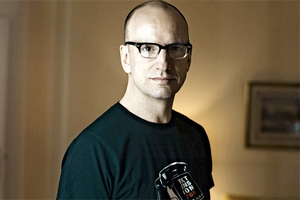 Steven Soderbergh hit with paternity suit | Entertainment-others News ...