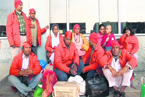 Hindu jatha returns to Pak after immersing ashes | Chandigarh News ...