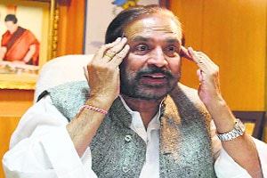 Kalmadi says he will quit as MP if found guilty | Pune News - The ...