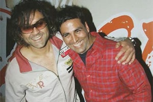 Akshay,Bobby bond over table tennis | Entertainment-others News - The ...