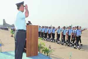 Air Commodore Chafekar takes over 12 Wing command | Cities News - The ...