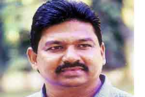Bagwe files defamation suit against Sena leaders | Pune News - The ...