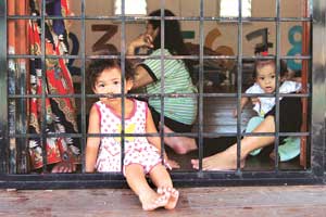 Australia softens policy on child asylum seekers News Archive News ...