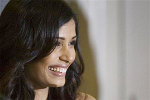 Freida Pinto surprised by James Franco s unique acting style ...