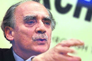 Civil war in UPA govt has come out in open: Shourie | India News - The ...