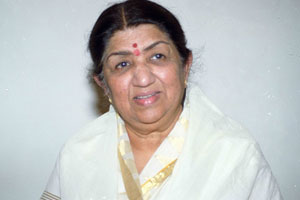 Lata plans a family day for 82nd birthday | Entertainment-others News ...