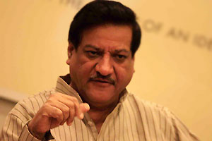 Team Anna should clear stance on joining politics: Chavan | Political ...