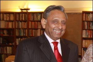 Cong disapproves of Aiyar appearing on Pak TV show | Political Pulse ...