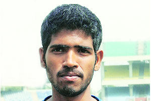 Fast-tracked tearaway pacer ready for debut | Delhi News - The Indian ...