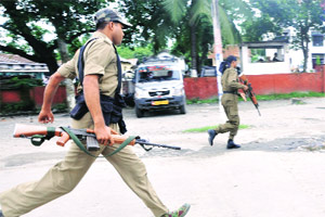 Assam riot toll 32,Army called out | News Archive News - The Indian Express