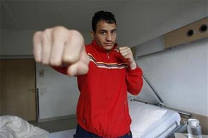 Shot Syrian boxer sits out Olympics in hospital | News Archive News ...