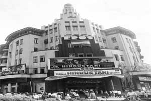 MHCC mulls tax sops for owners who conserve heritage buildings | Mumbai ...
